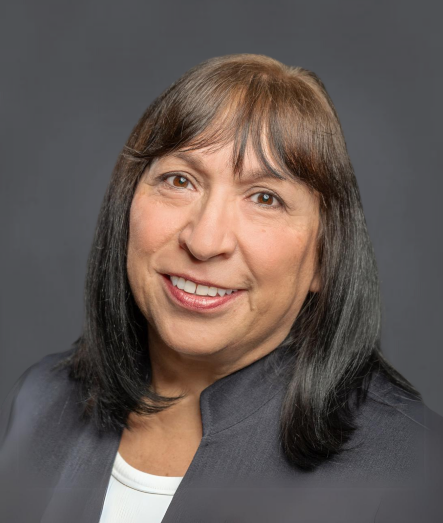 Evelyn Hipchen - Pinnacle Consulting & Recruitment, LLC.